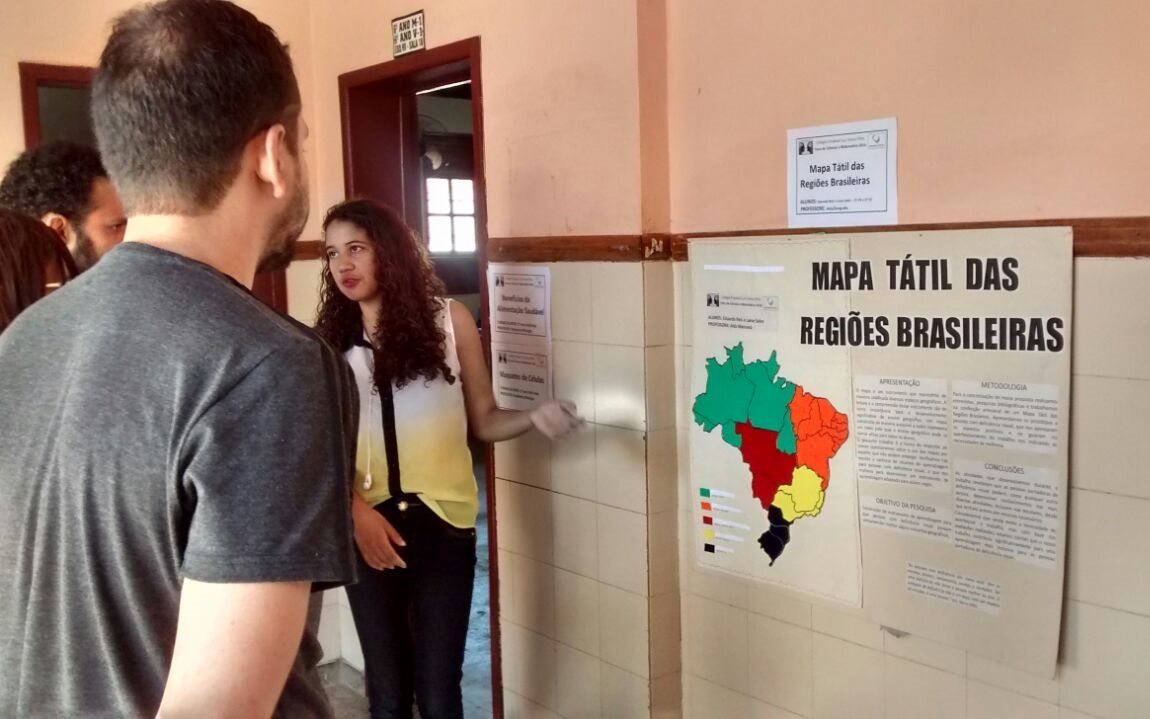 Criativos da Escola | Mapa Tátil